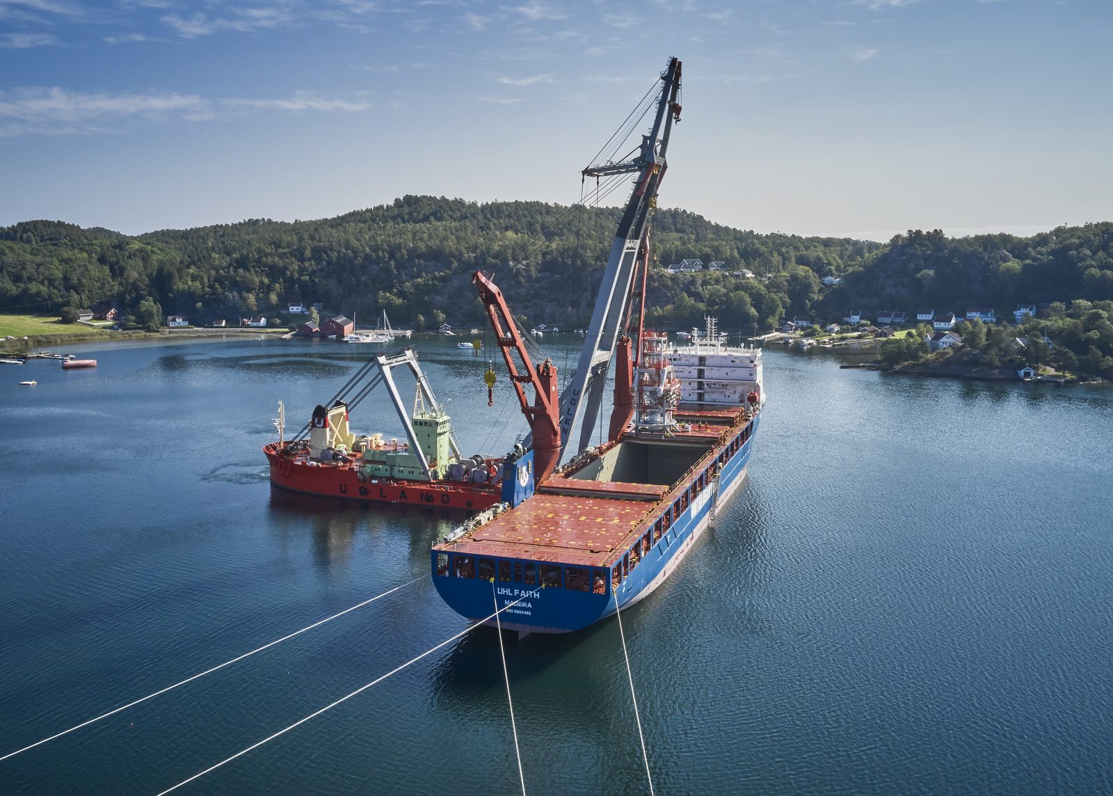 Services - United Heavy Lift